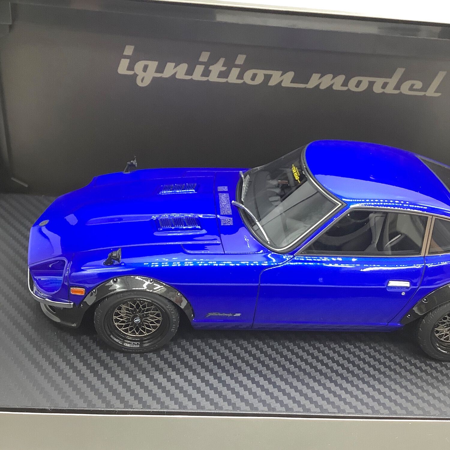 ignition model (イグニッションモデル) モデルカー 1/18スケール @ 日産 フェアレディー Z (S30)｜トレファクONLINE