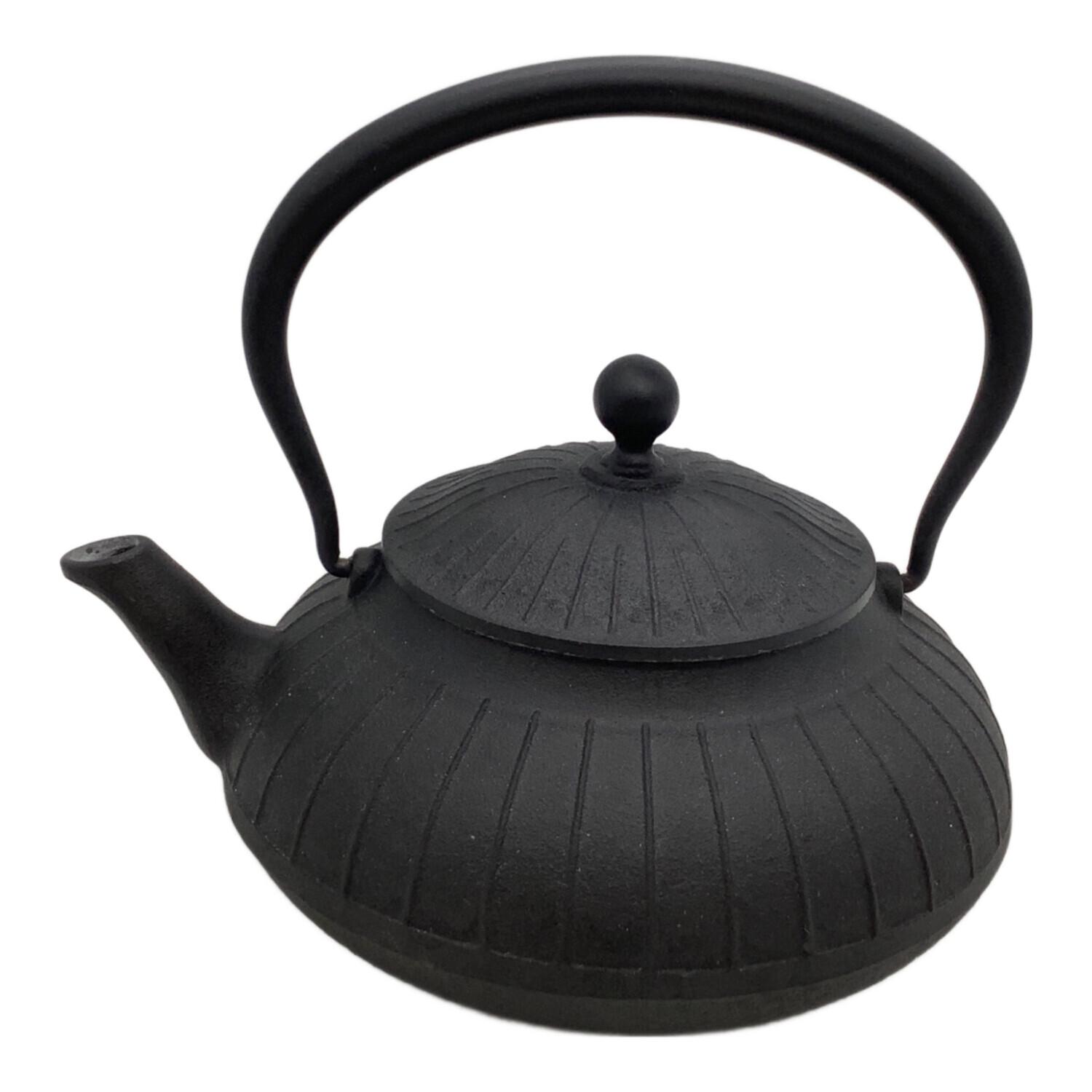 OIGEN (オイゲン) 鉄瓶 平八千草｜トレファクONLINE