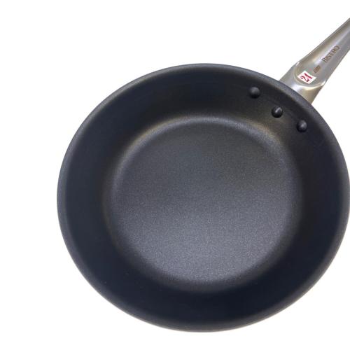 EBM (イービーエム) フライパン SIZE 24cm ビストロ｜トレファクONLINE