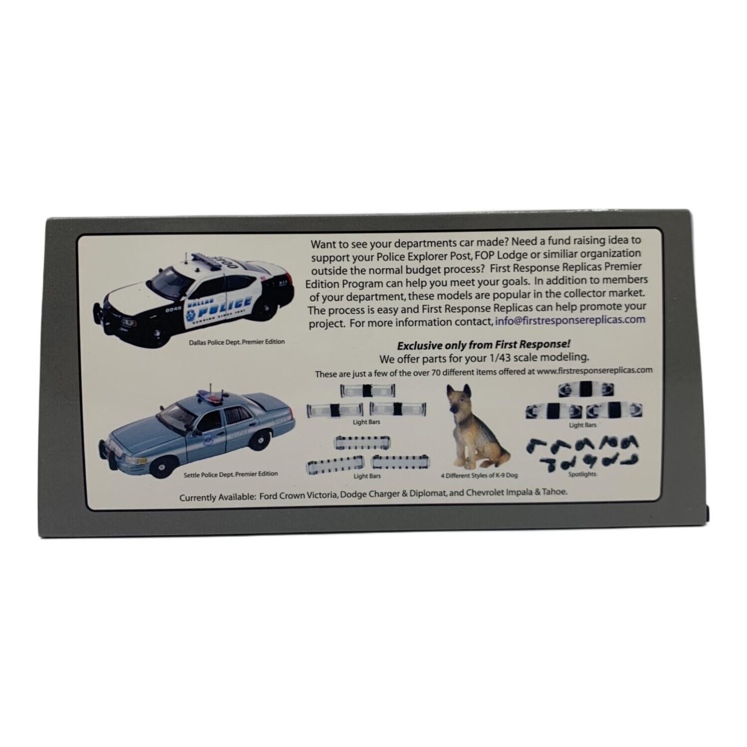 First Response (ファーストレスポンス) ミニカー 1/43 Ford Crown Victoria RCMP Retro｜トレ ...