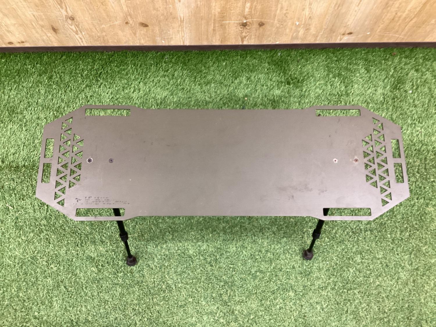 VENTLAX (ヴェントラクス) アウトドアテーブル オリーブ TAKIBI SIDE TABLE「VLAT-M70」｜トレファクONLINE