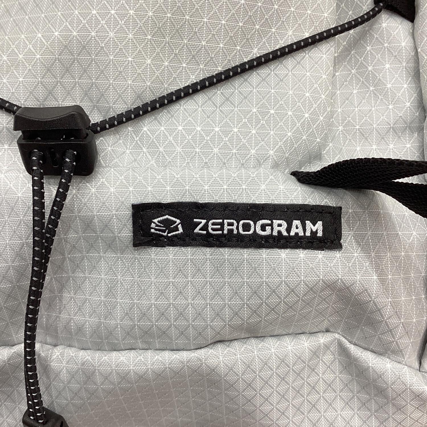 ZEROGRAM (ゼログラム) バックパック ホワイト ZU2BPX2404 ランディLT 25 背面長40cm以下 25L｜トレファクONLINE